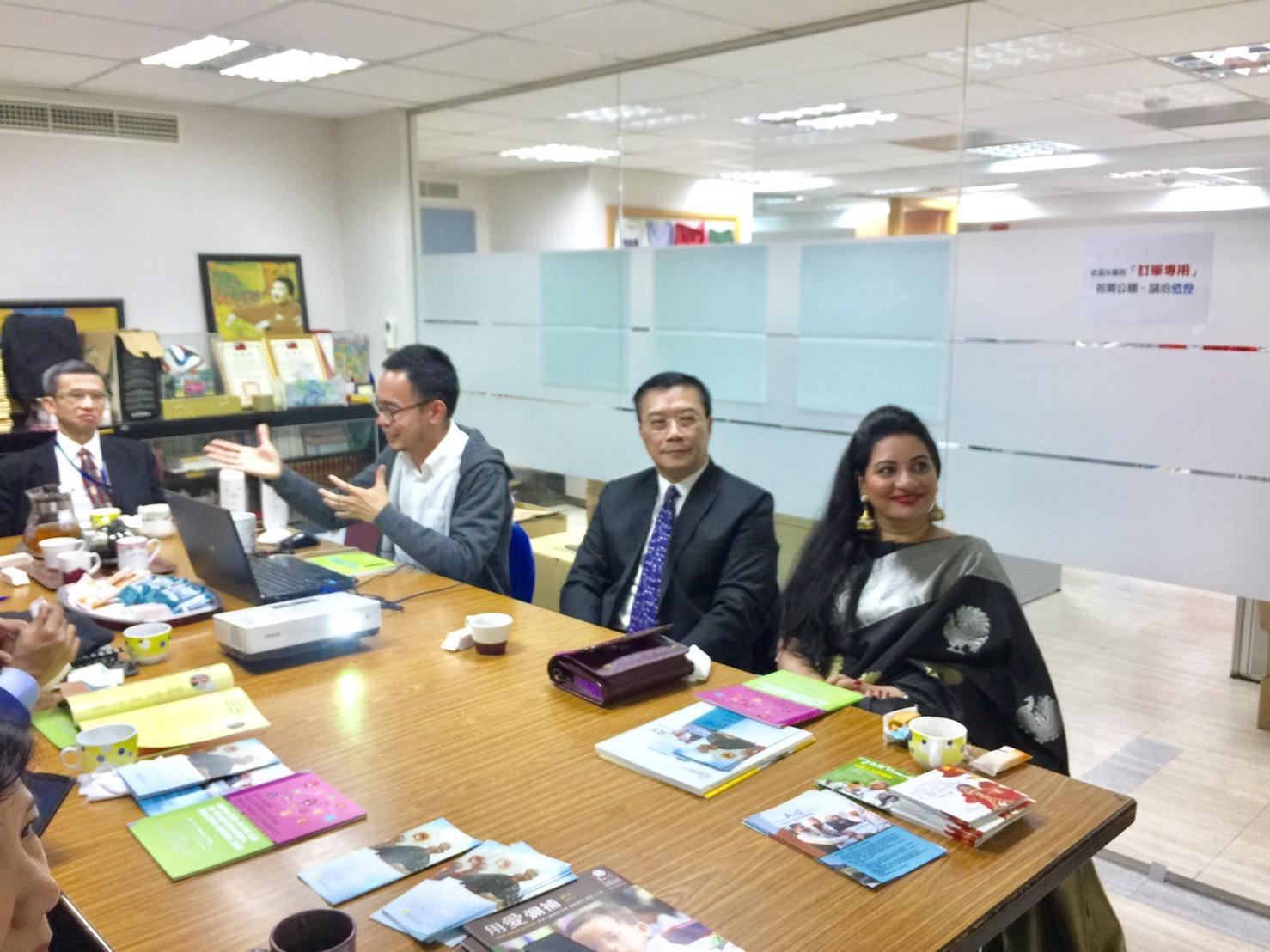 清奈聖布里托教育集團創辦人布莉朵女士(Mrs. Vimala Britto)訪團拜會台灣海外... - 駐清奈臺北經濟文化辦事處 Taipei ...