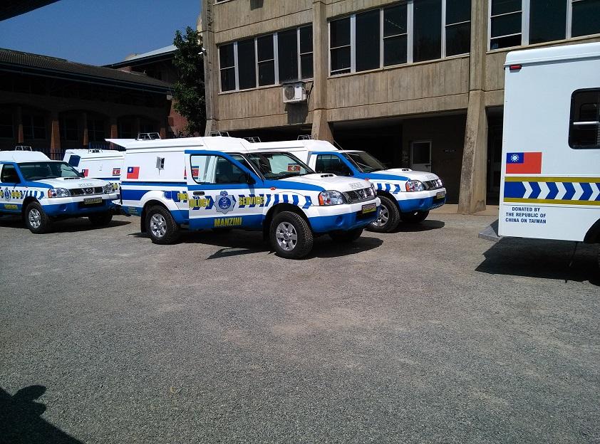 Taiwan donates an ambulance and four forensic ... - Embassy of the ...