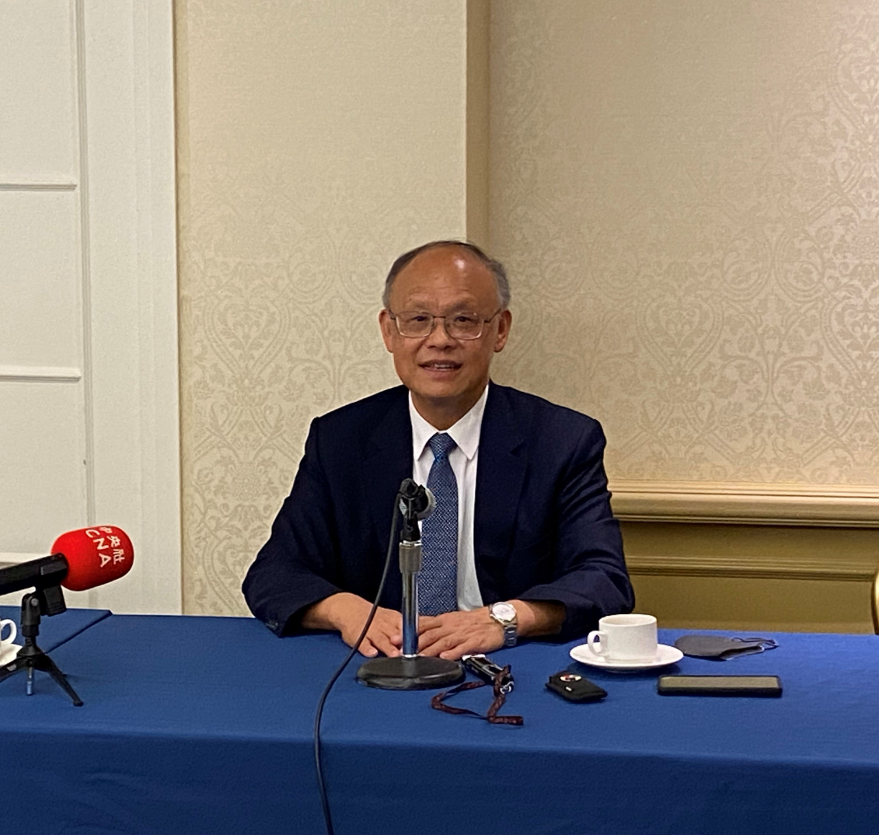 Minister Without Portfolio and Trade Represent... - Taipei Economic and ...