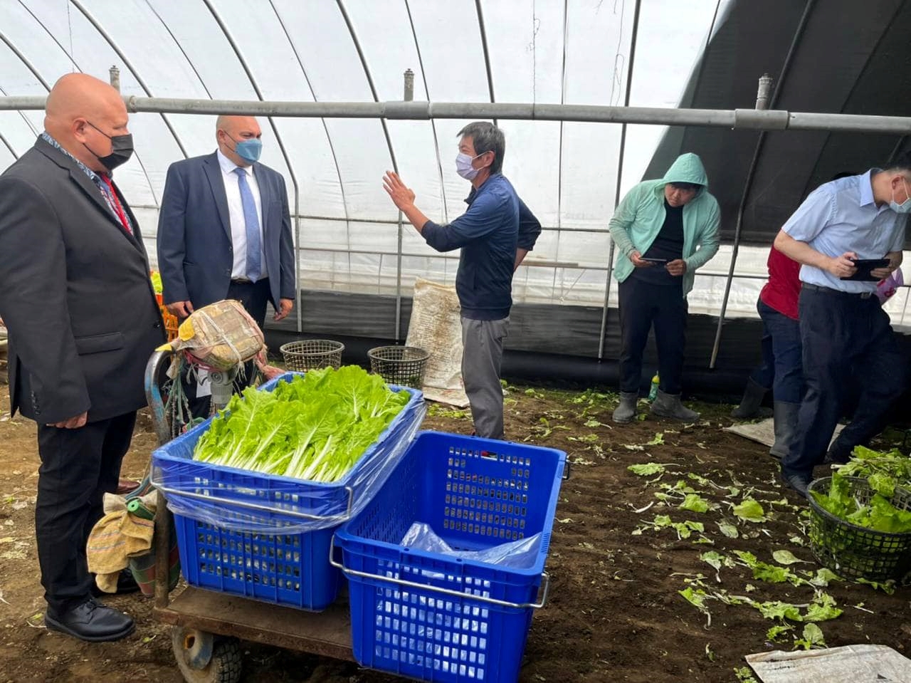 Lt. Governor of Guam Joshua F. Tenorio visited the Farm ＆ farming ...
