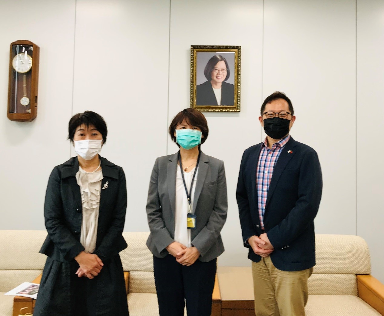 日本學生支援機構(JASSO)大阪日本語教育中心磯田郁子教務主任前來本處拜會